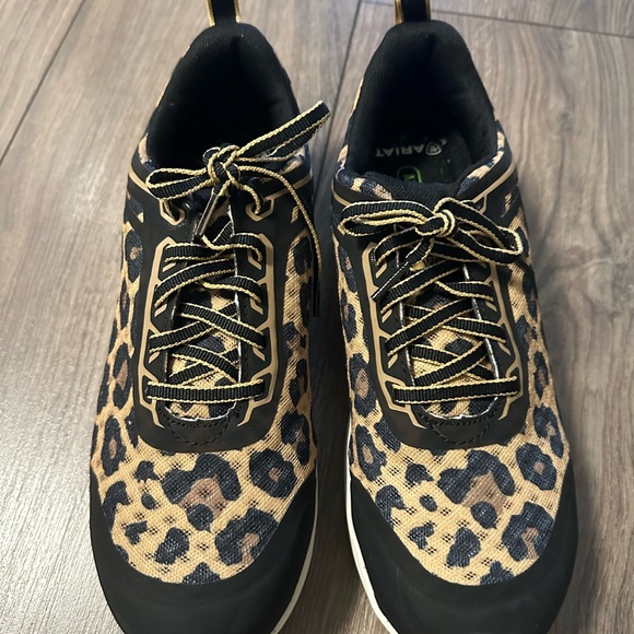 Ariat | Shoes | Ariat Womens Outpace Compositetoe Work Shoe Leopard ...